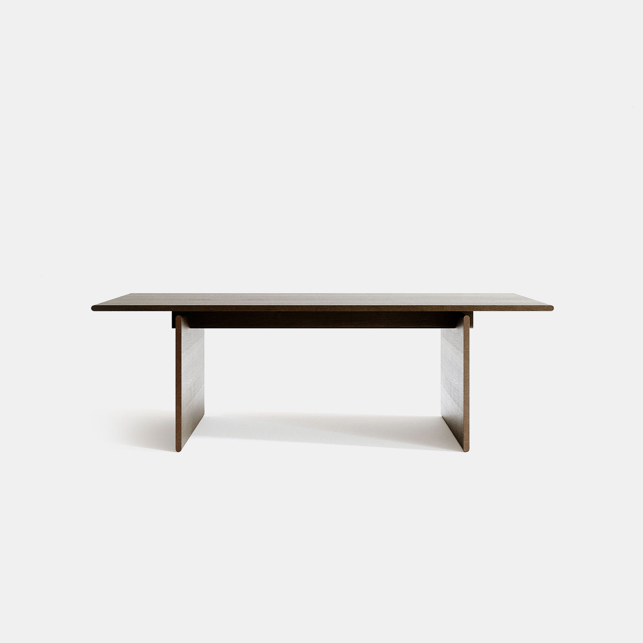 Nomen Dining Table │ FORMARKIVET Studio │ Monologuelondon.com