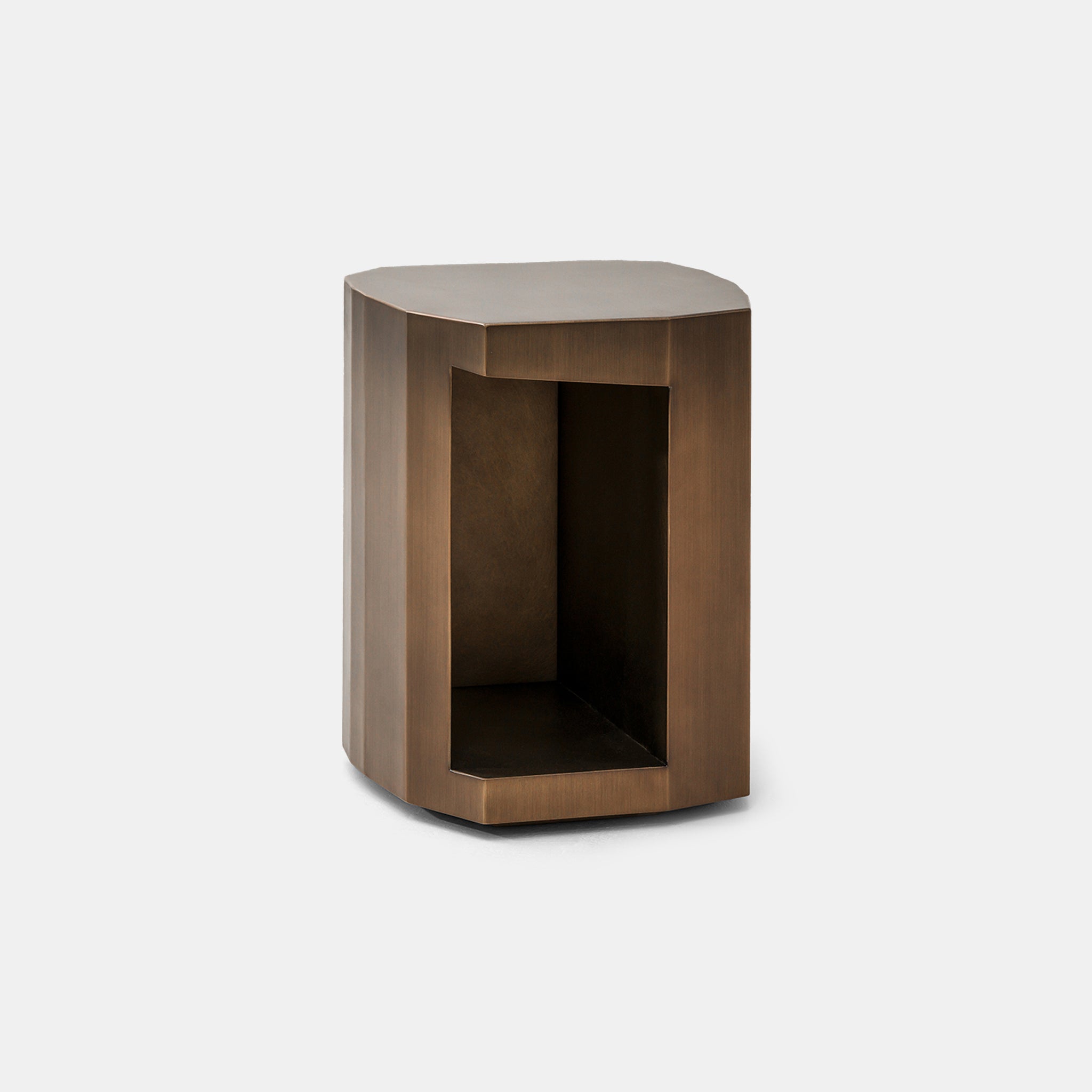Cairn Side Table B | Van Rossum | Monologuelondon.com