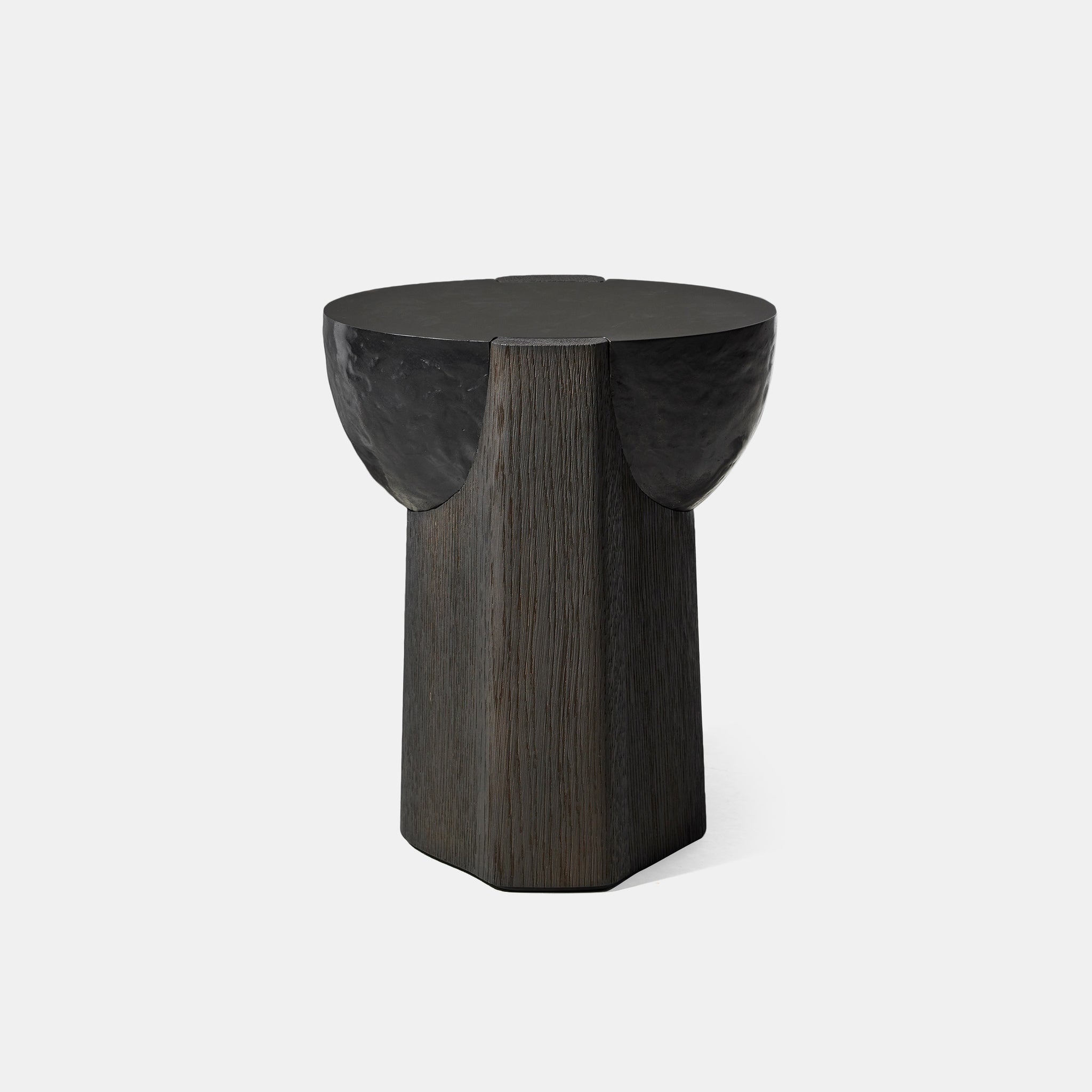 AKRA Side Table | Collection Particulière | Monologuelondon.com
