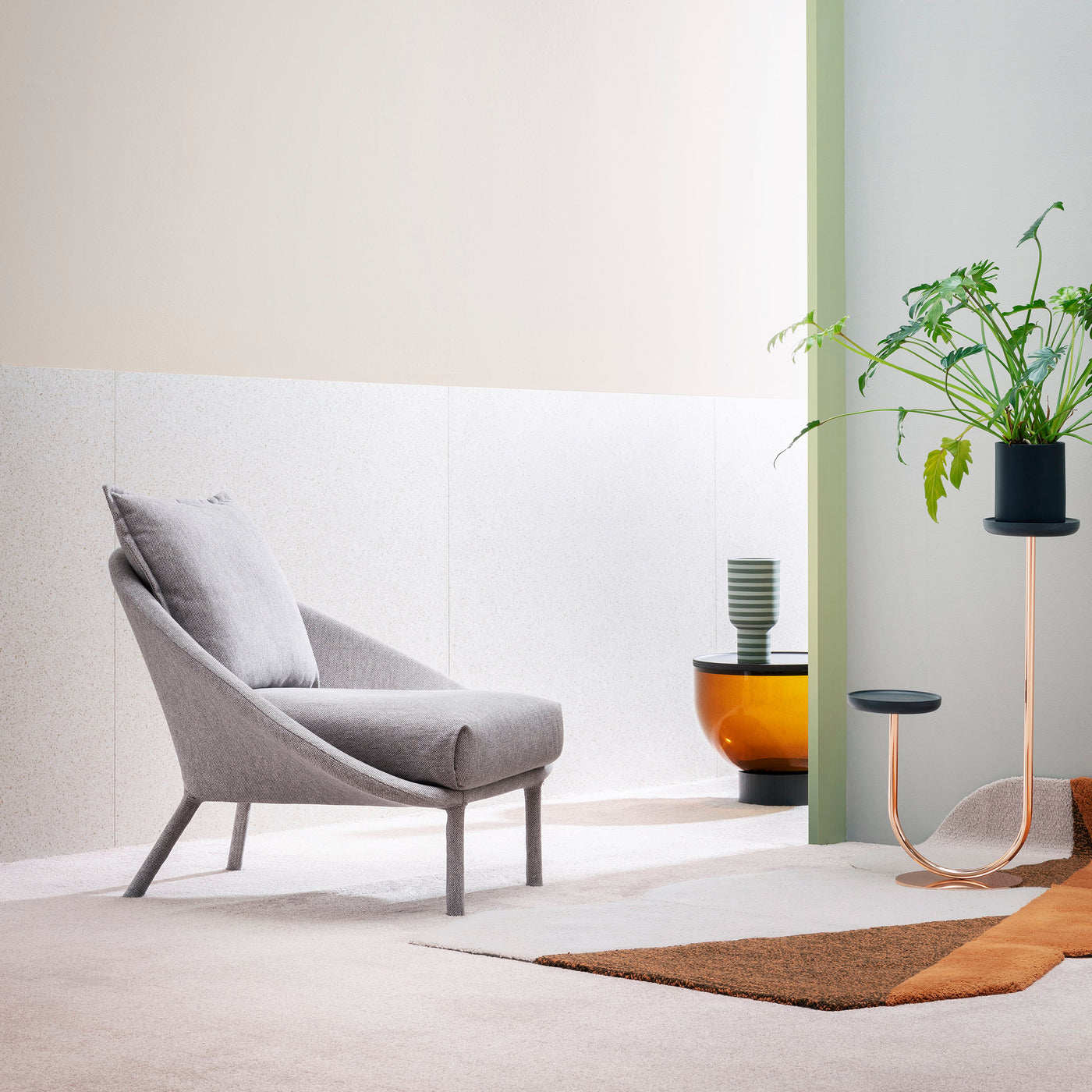 Lem Lounge Chair | Miniforms | Monologuelondon.com