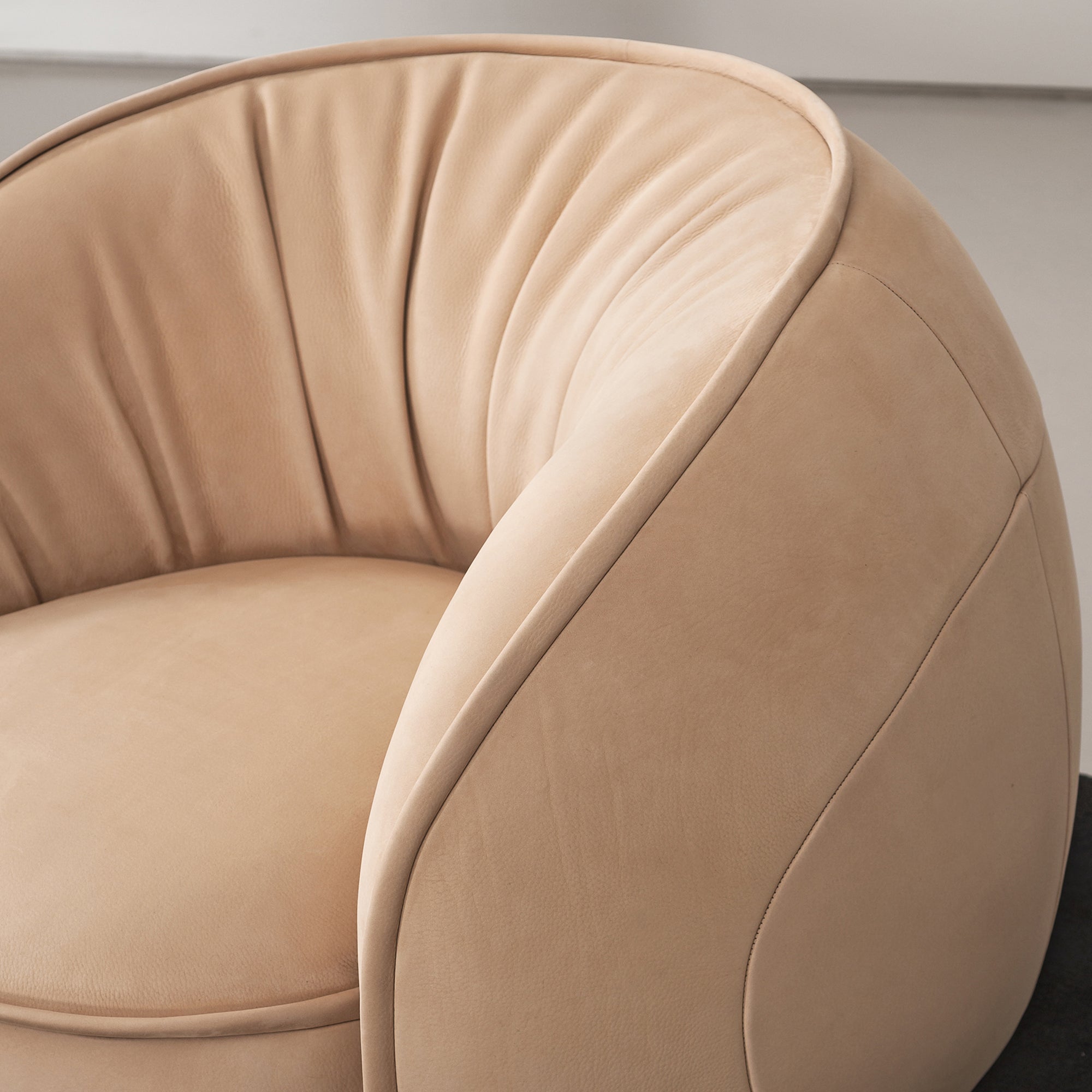 Leon Lounge Chair | Baxter | Monologuelondon.com