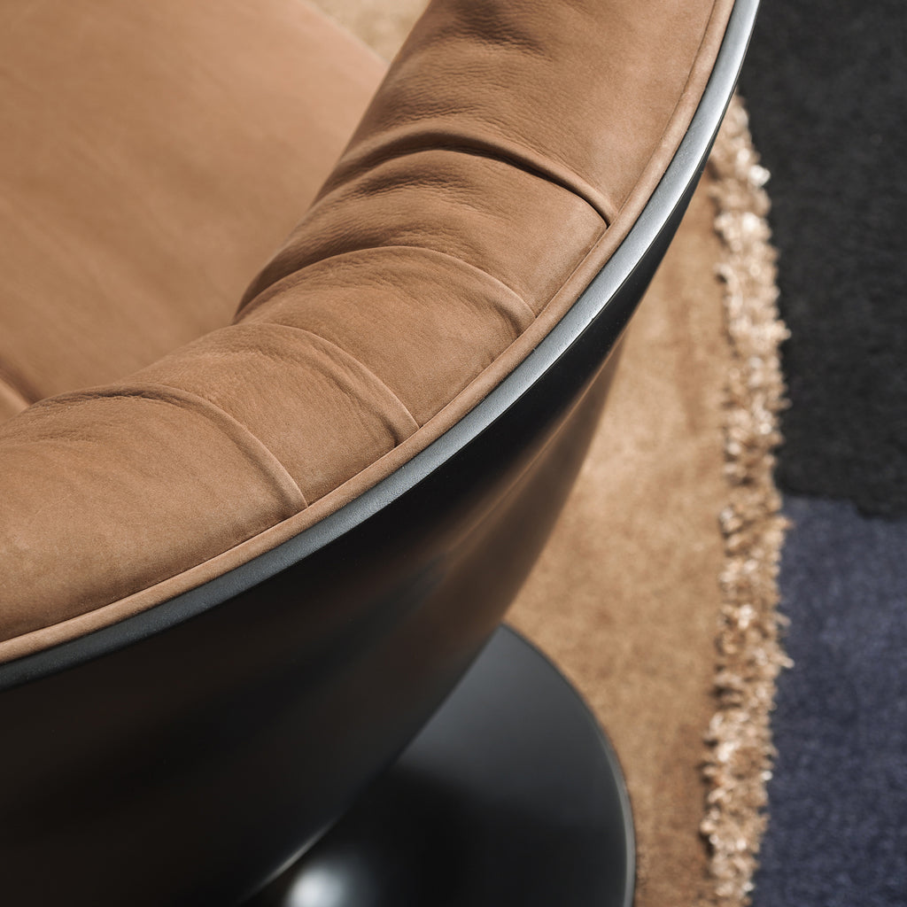 Marilyn Lounge Chair | Baxter | Monologuelondon.com – Monologue London