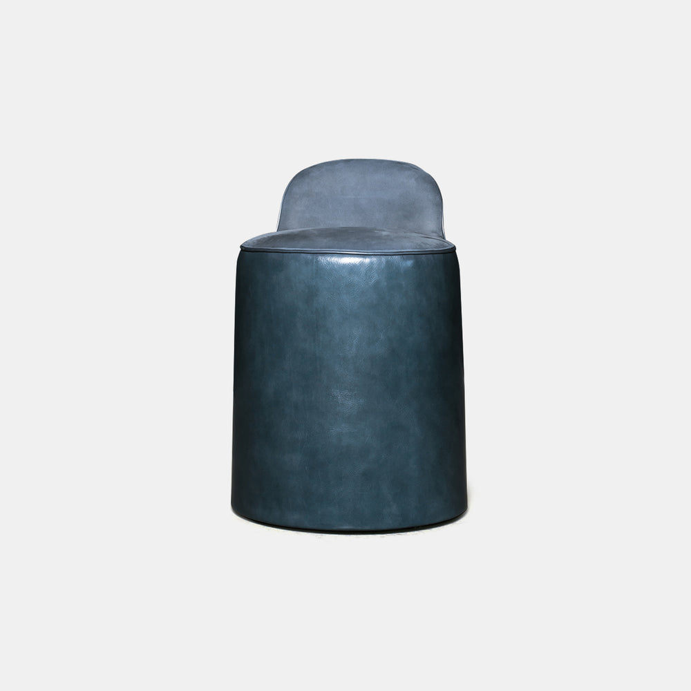 Nina Stool | Baxter | Monologuelondon.com