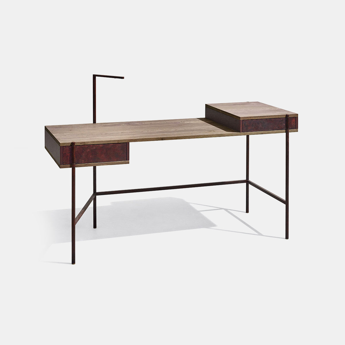 Pivot Desk | SEM | Monologuelondon.com