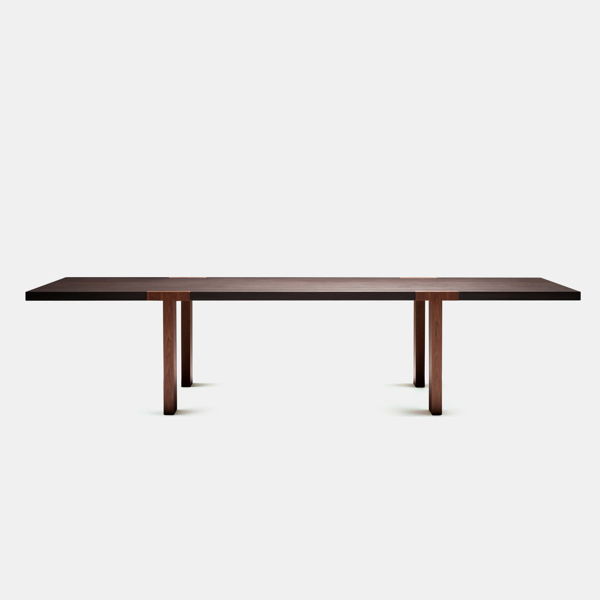 T-Table Dining Table | Tacchini | Monologuelondon.com