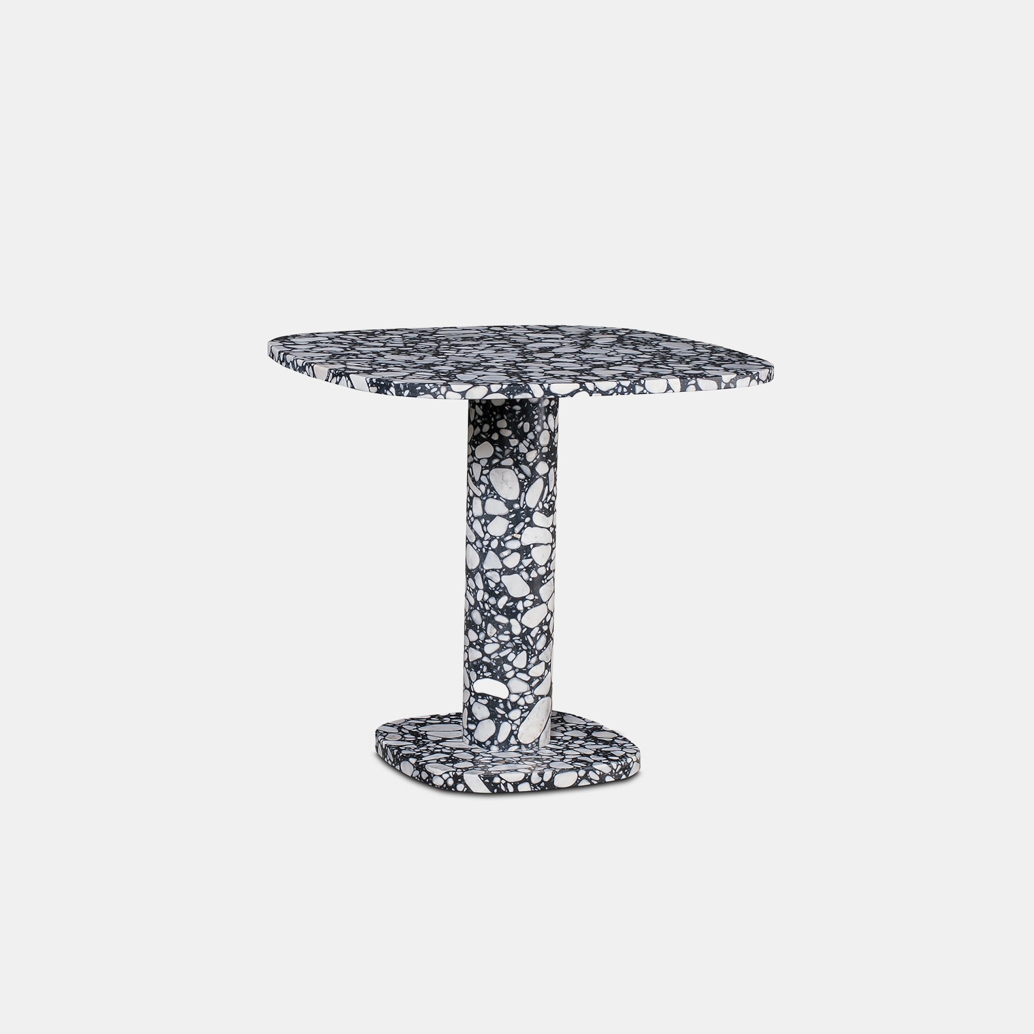 Matera Outdoor Lounge Table | Baxter | Monologuelondon.com