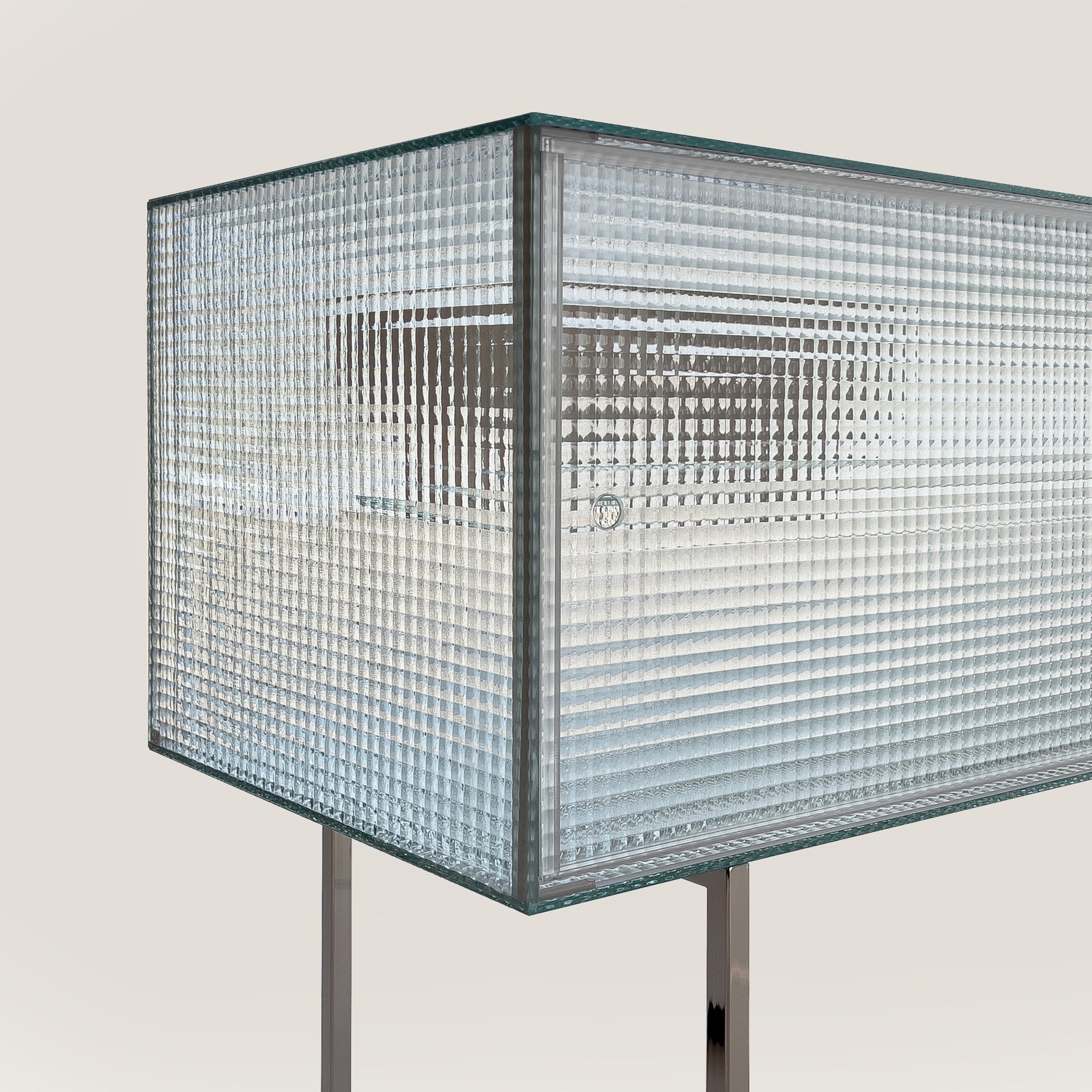 Commodore Low Storage Unit | Glas Italia | Monologuelondon.com