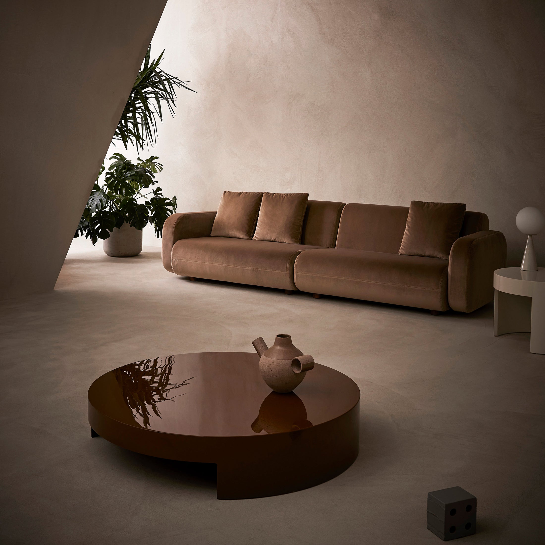 Turn Coffee Table | Nube | Monologuelondon.com