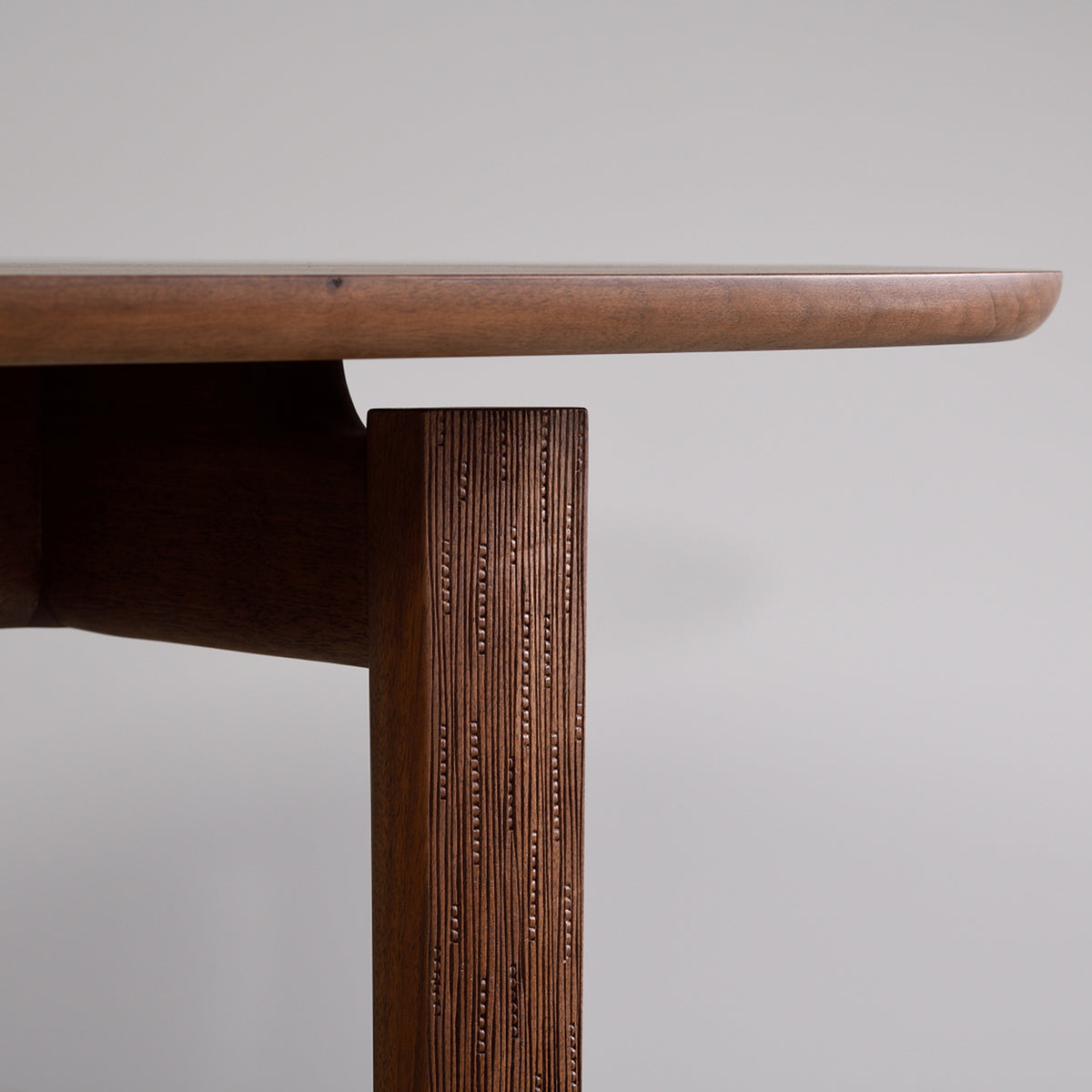 Mati Dining Table | Zanat | Monologuelondon.com