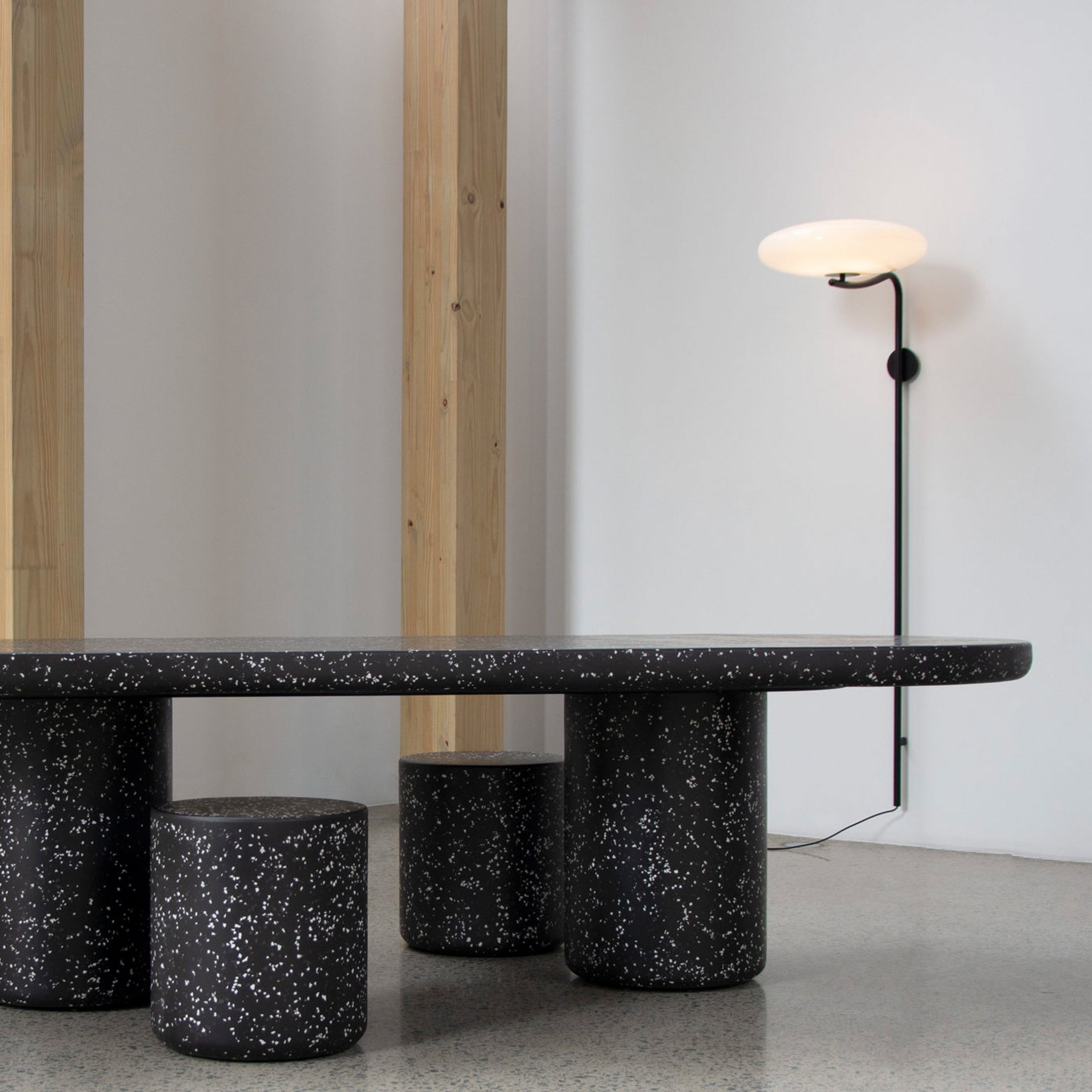 Model 2065 Wall Lamp | Astep | Monologuelondon.com