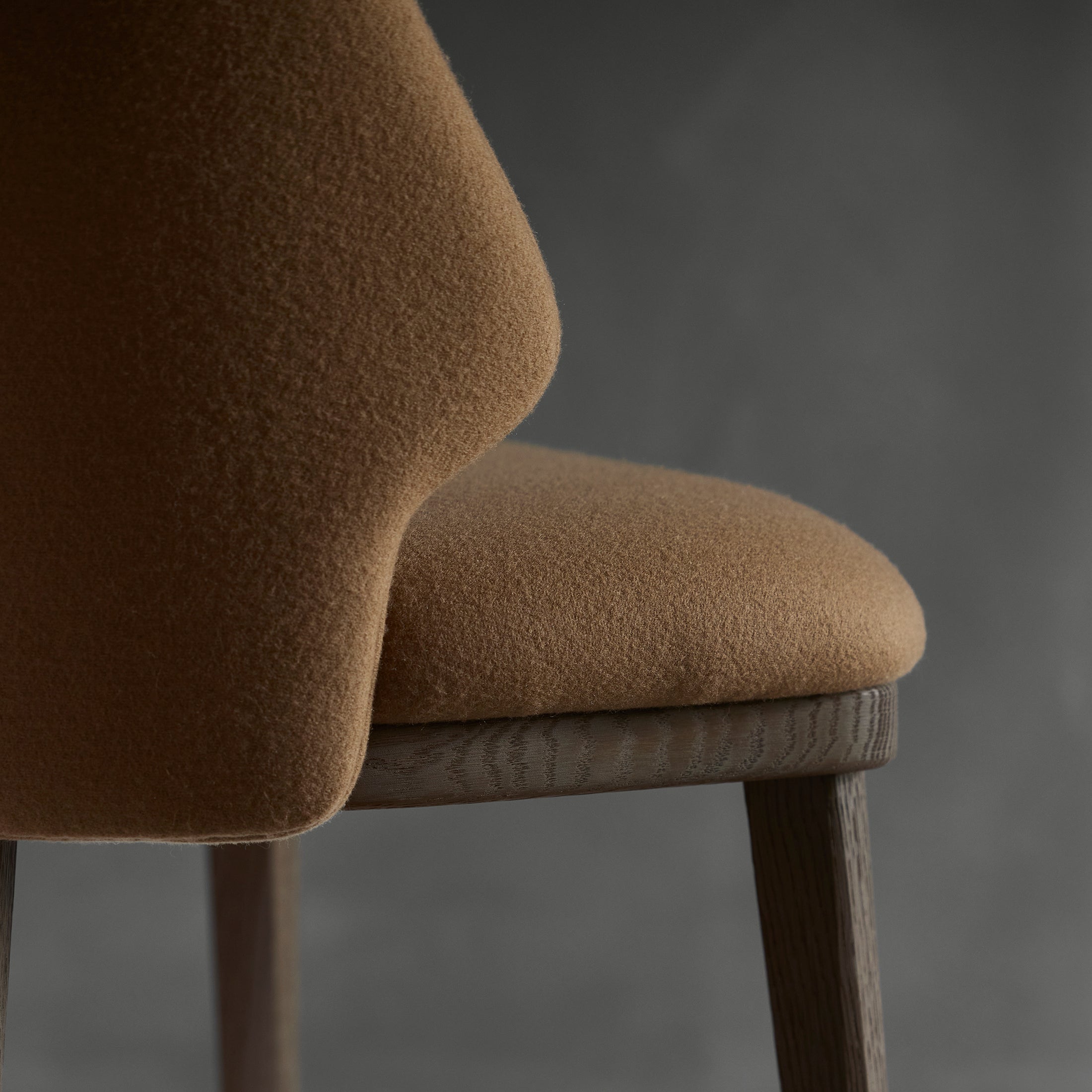 LUM Bridge Chair | Collection Particulière | Monologuelondon.com