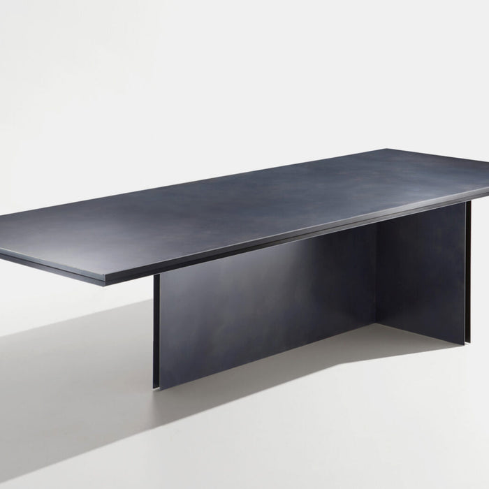 Folio Dining Table | De Castelli | Monologuelondon.com
