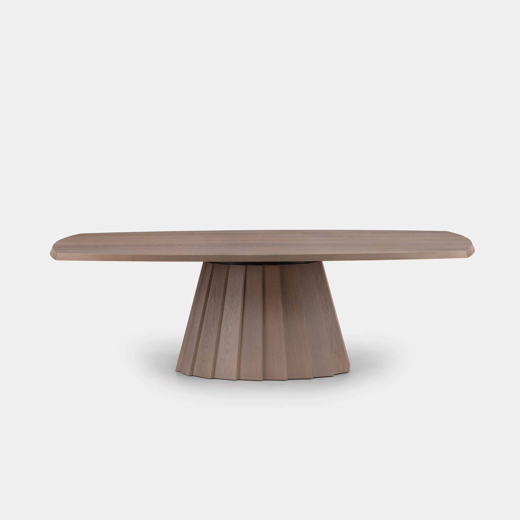 Orion Dining Table | De La Espada | Monologuelondon.com
