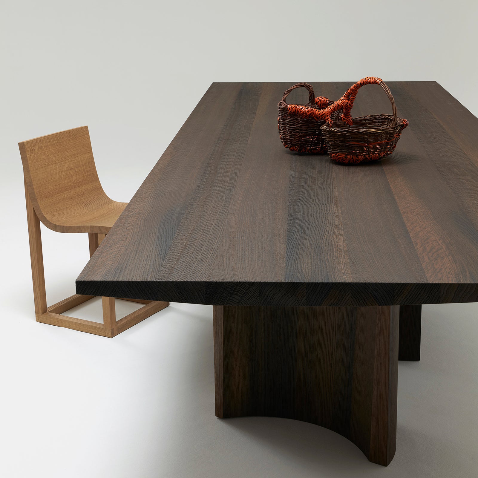 TEO Dining Table | Delcourt Collection | Monologuelondon.com