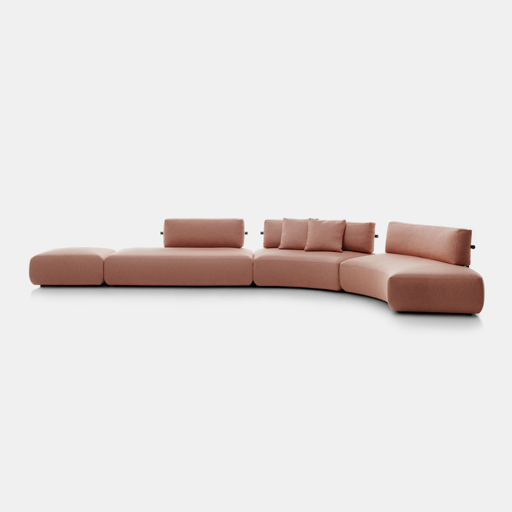 Cosy Curve Outdoor Sofa | MDF Italia | Monologuelondon.com