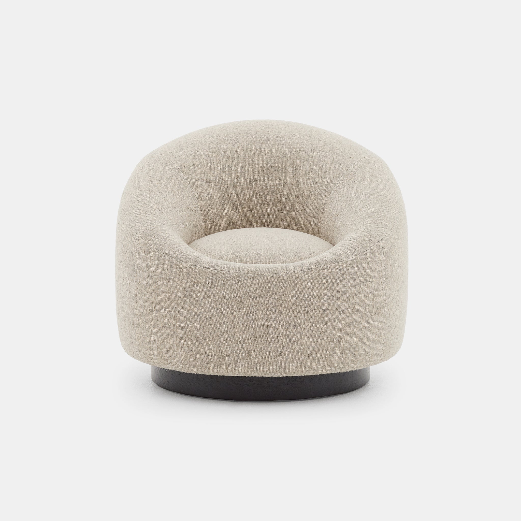 Berlin Lounge Chair | Pierre Frey | Monologuelondon.com