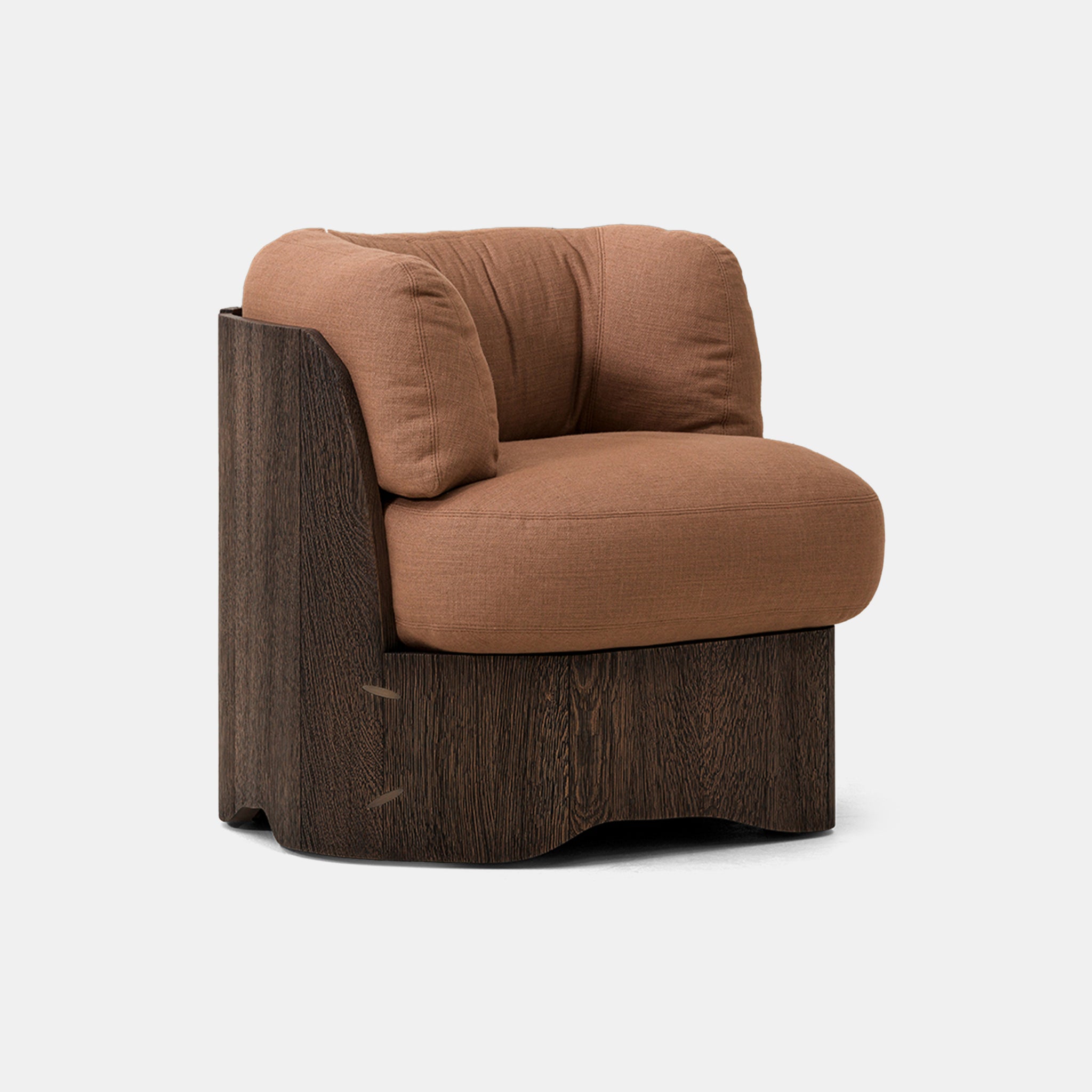Cairn Lounge Chair | Van Rossum | Monologuelondon.com