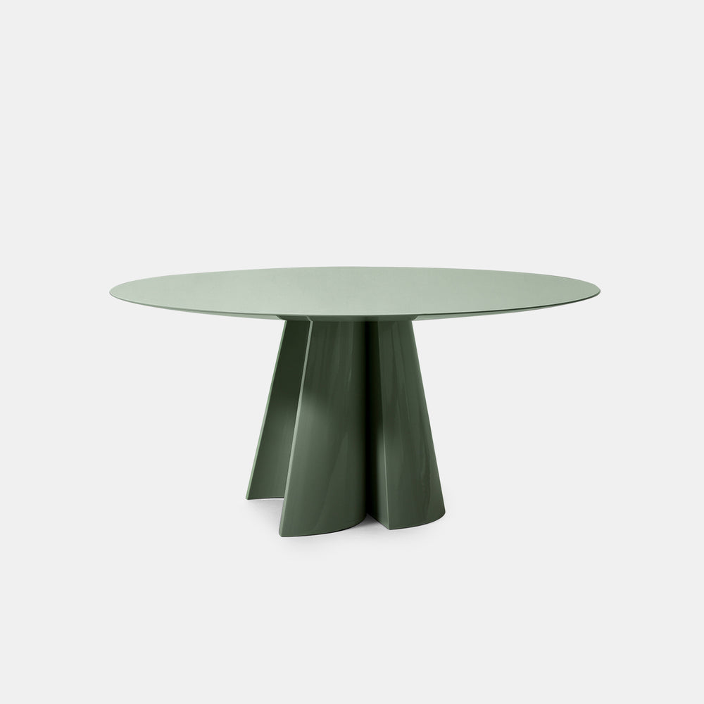 GOT Round Dining Table | Van Rossum | Monologuelondon.com