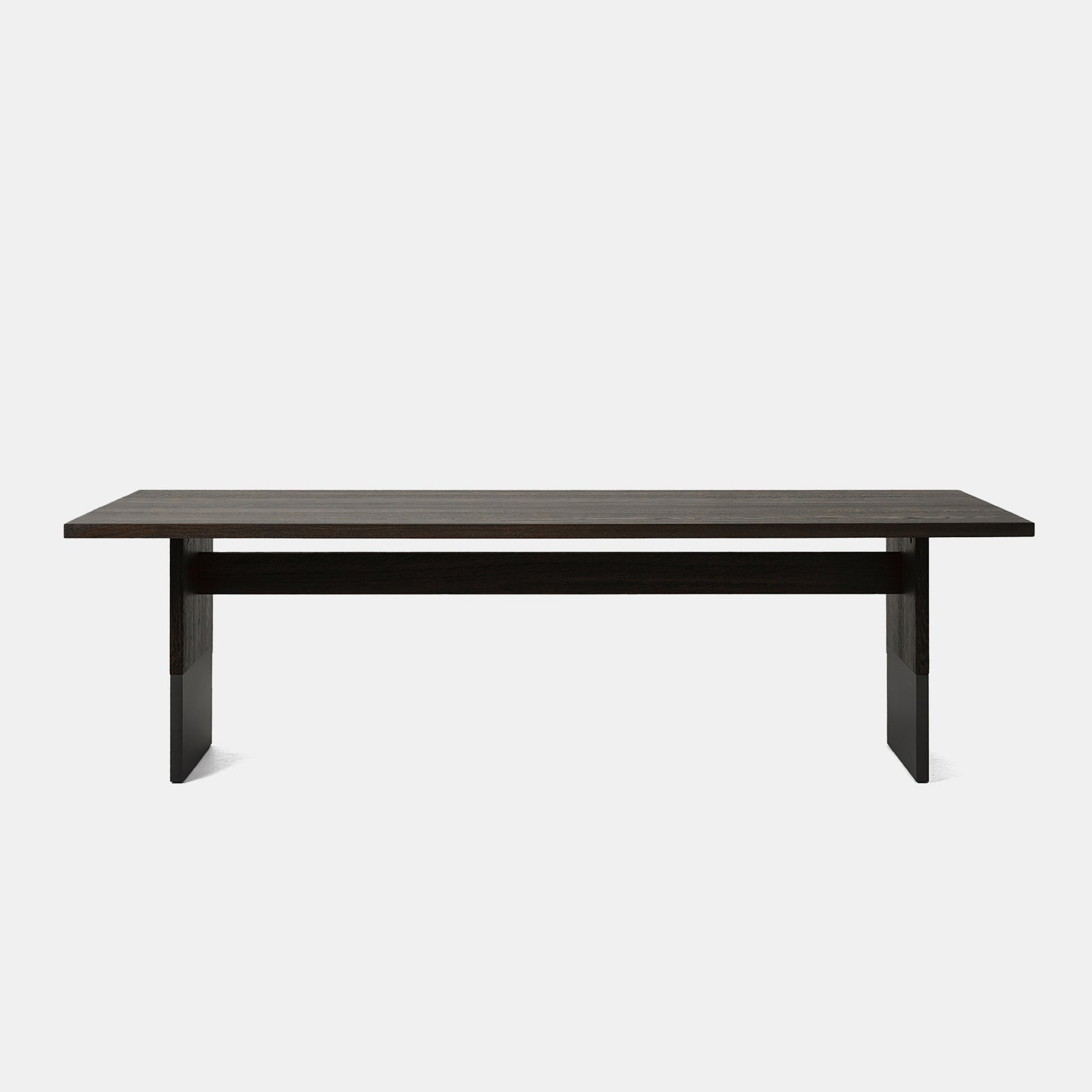 Nota Bene Dining Table | Van Rossum | Monologuelondon.com