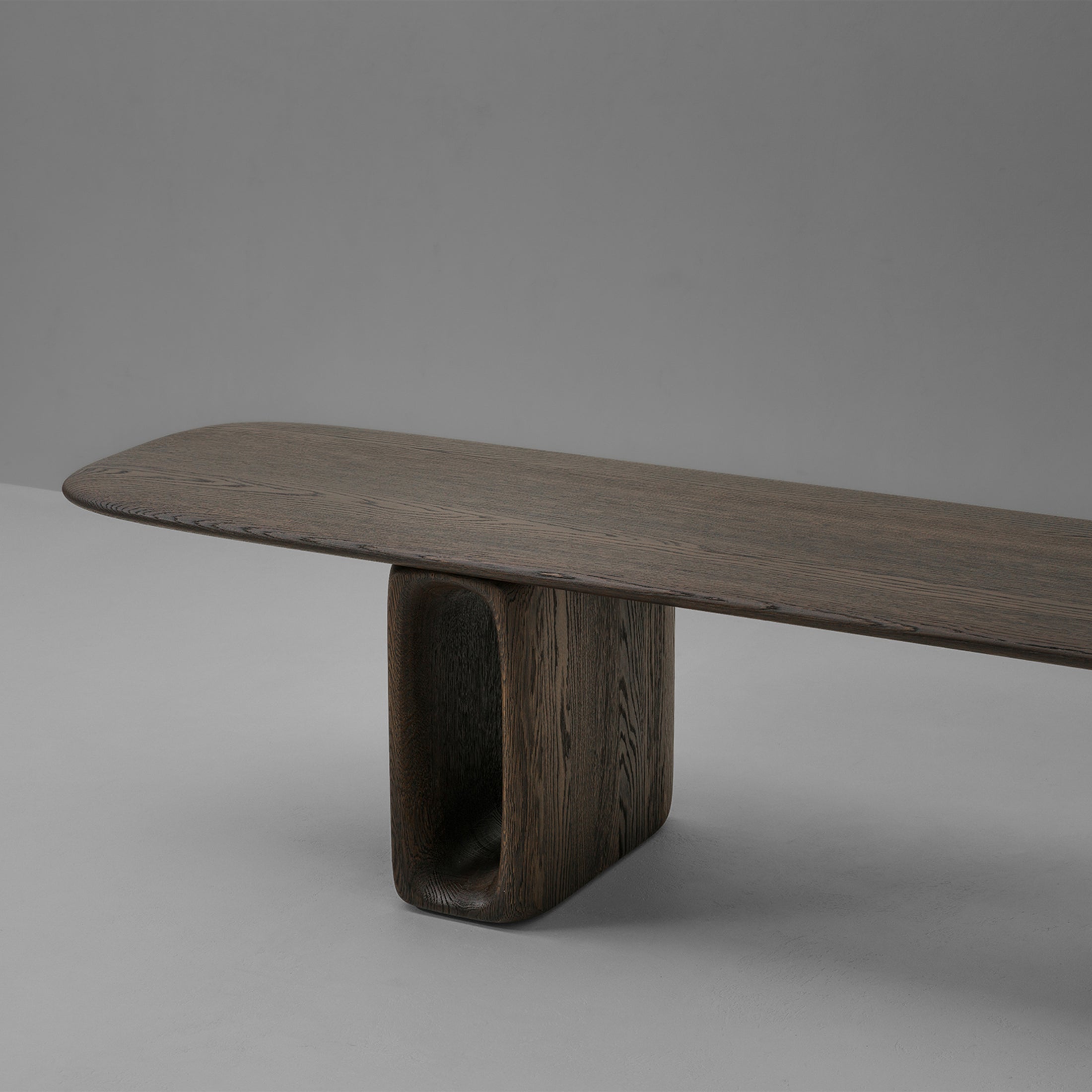 Patine Bench | Van Rossum | Monologuelondon.com