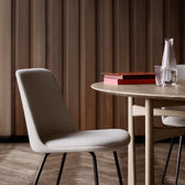 Rely Upholstered Chair w/Seat Cushion HW9 | &Tradition ...