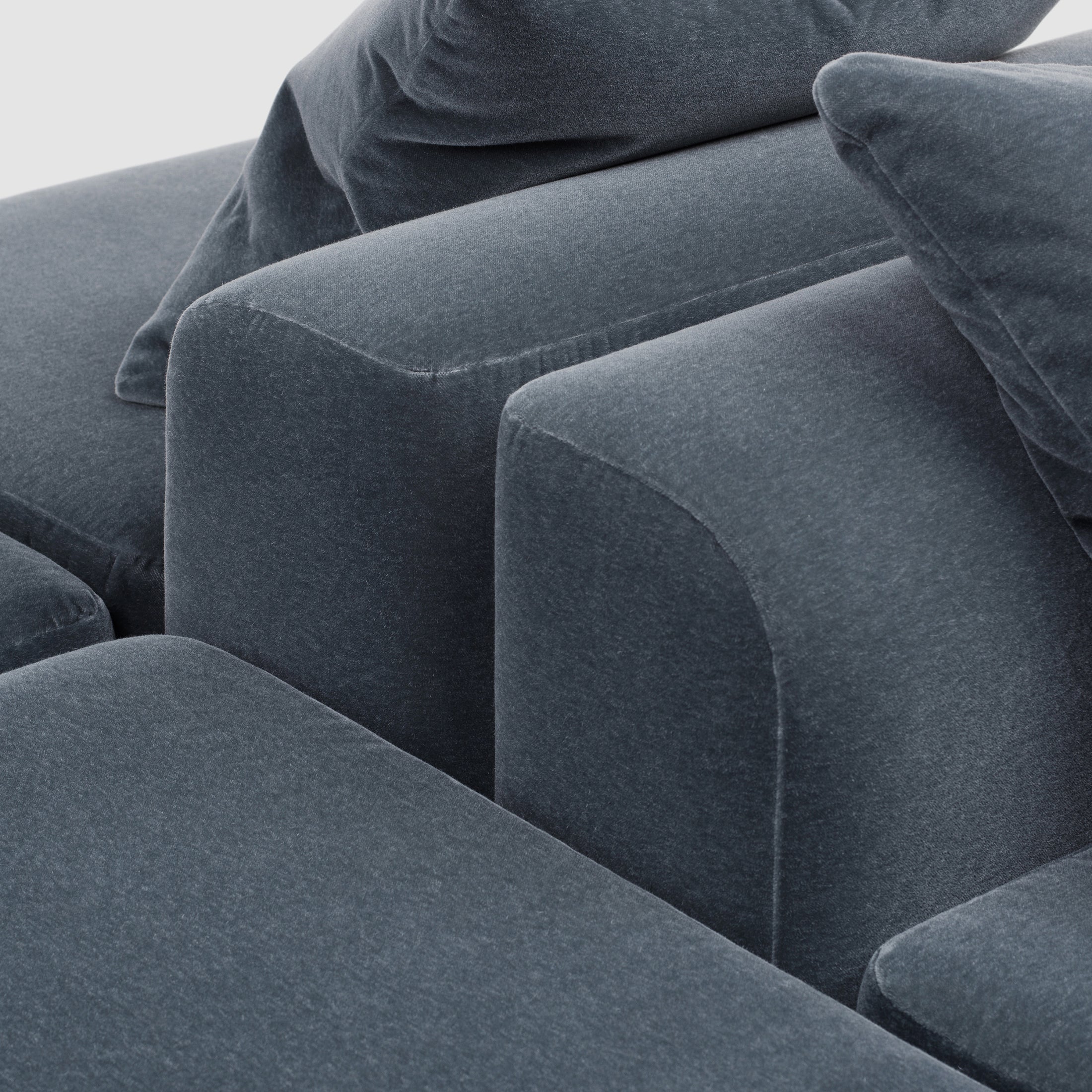 Sirius Island Sofa | De La Espada | Monologuelondon.com