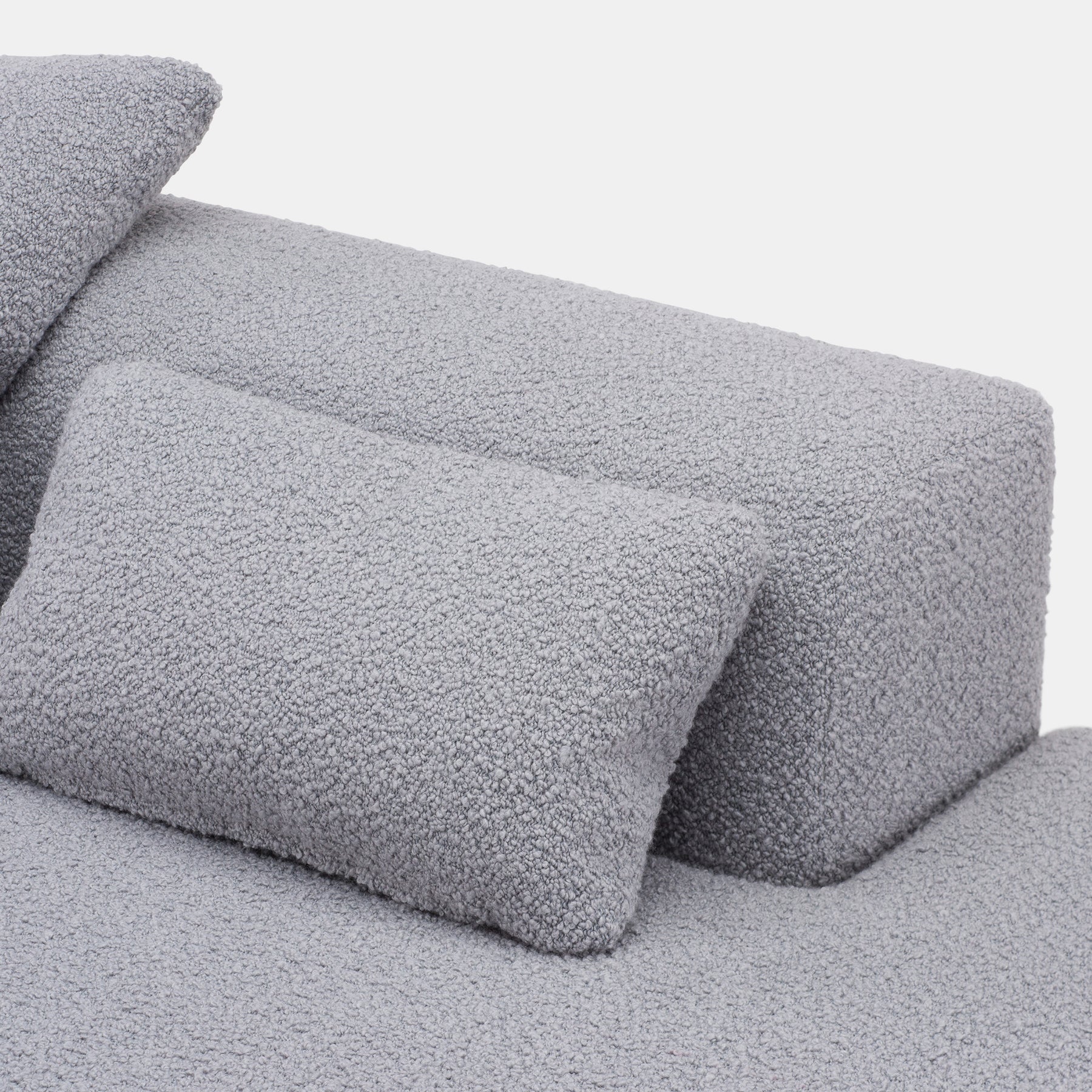 Sirius Sofa | De La Espada | Monologuelondon.com