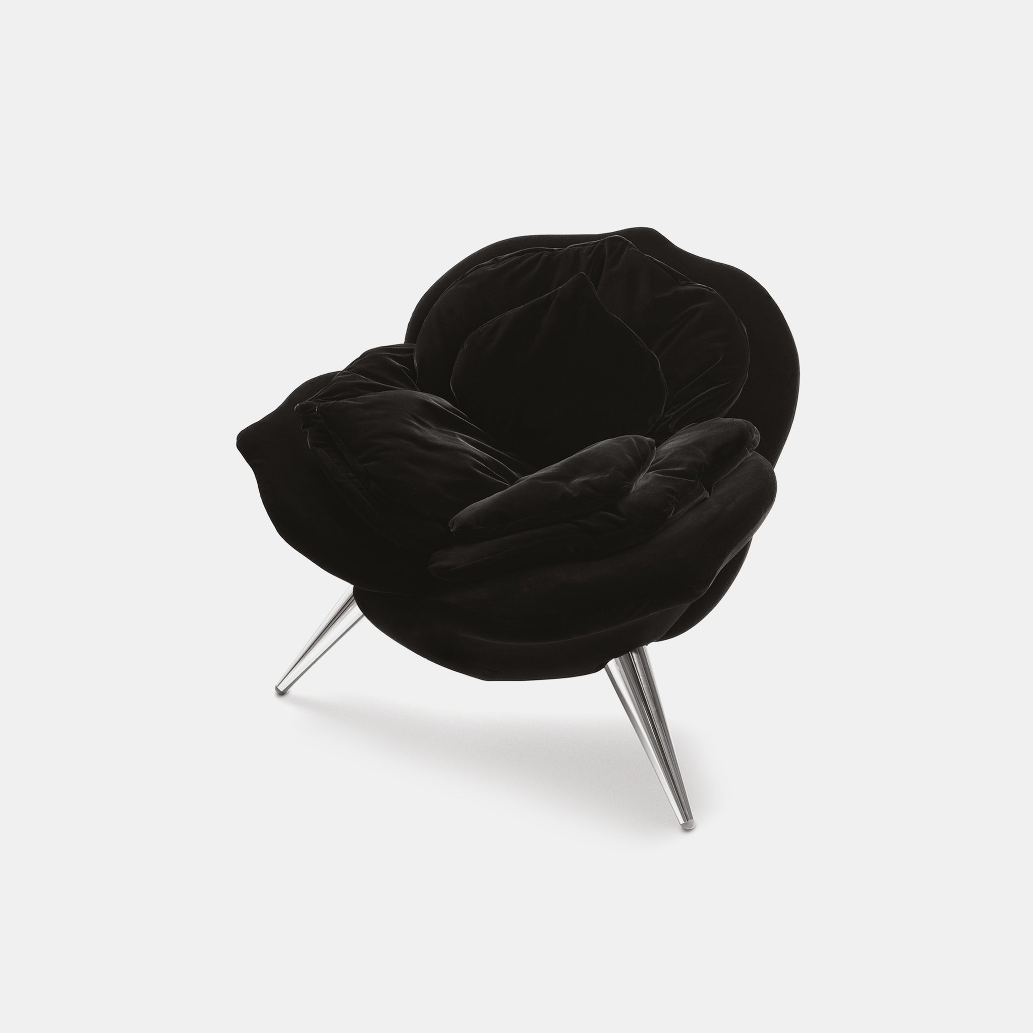 Rose Lounge Chair | Edra | Monologuelondon.com