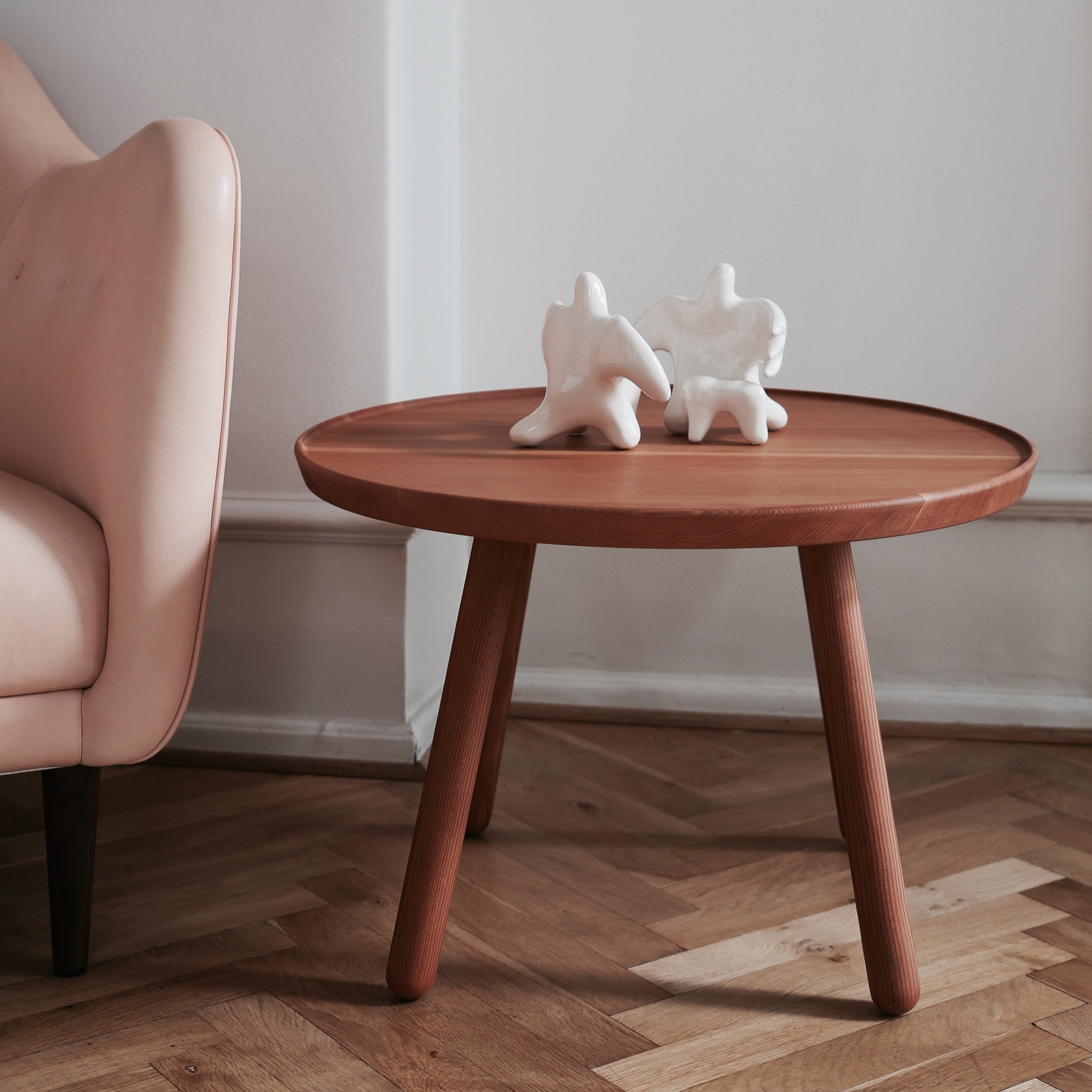 Pelican Coffee Table | House of Finn Juhl | Monologuelondon.com