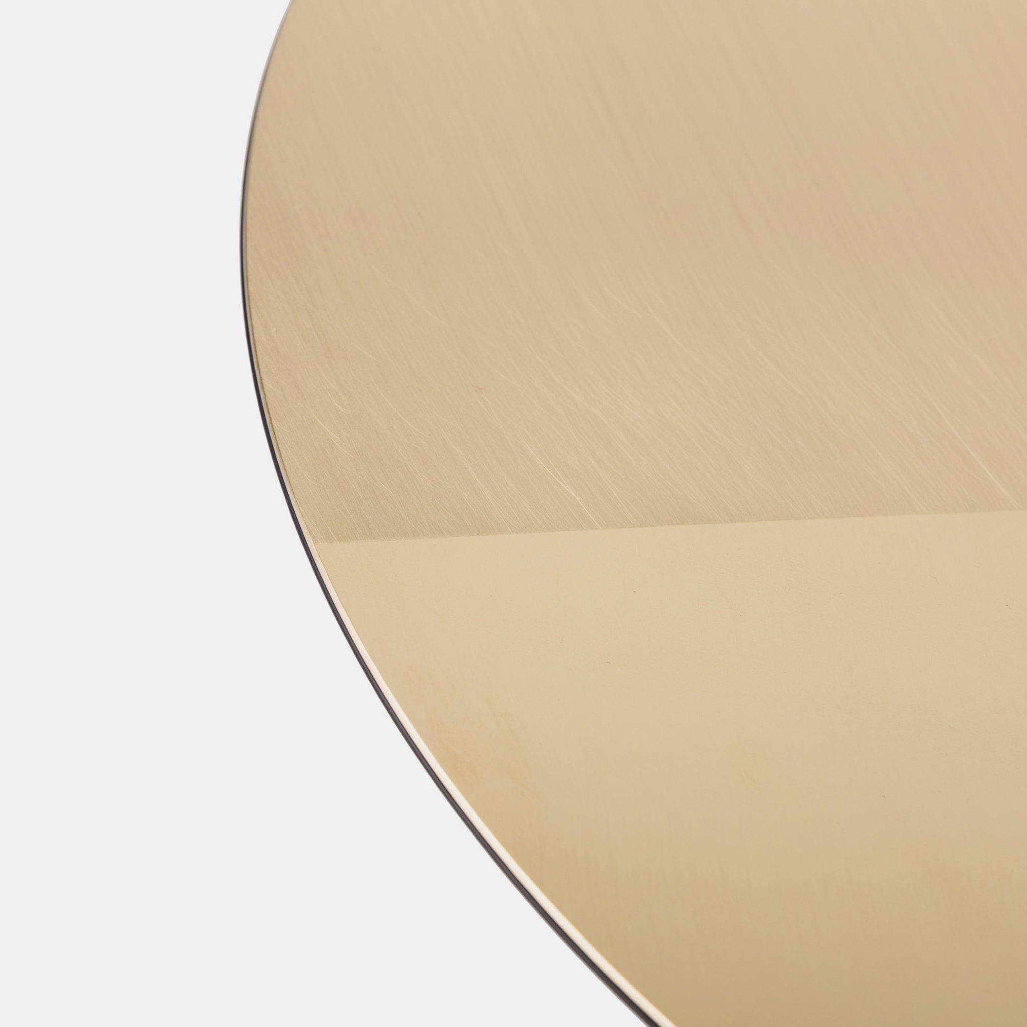 Satin Table | Mingardo | Monologuelondon.com