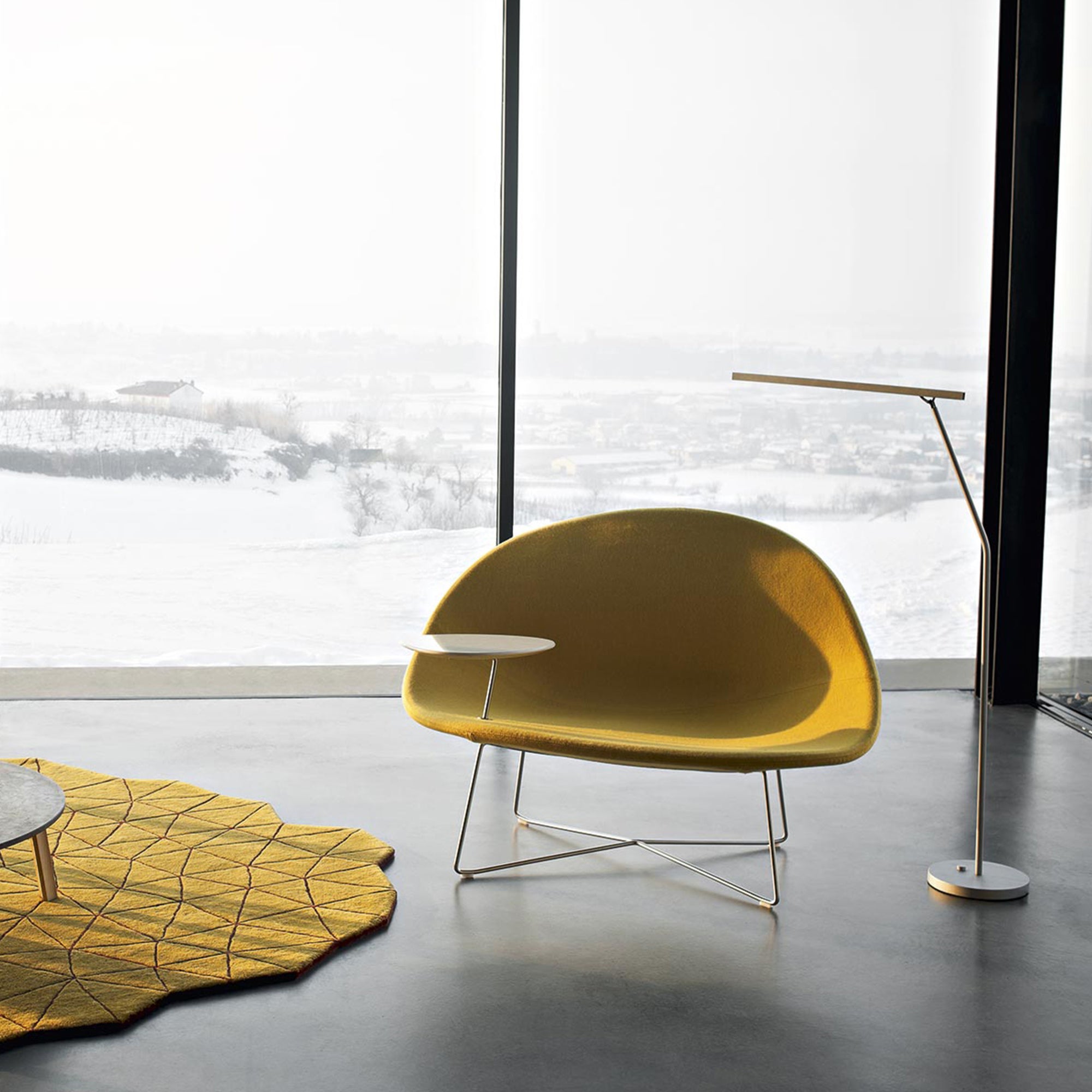 Isola Lounge Chair | Tacchini | Monologuelondon.com