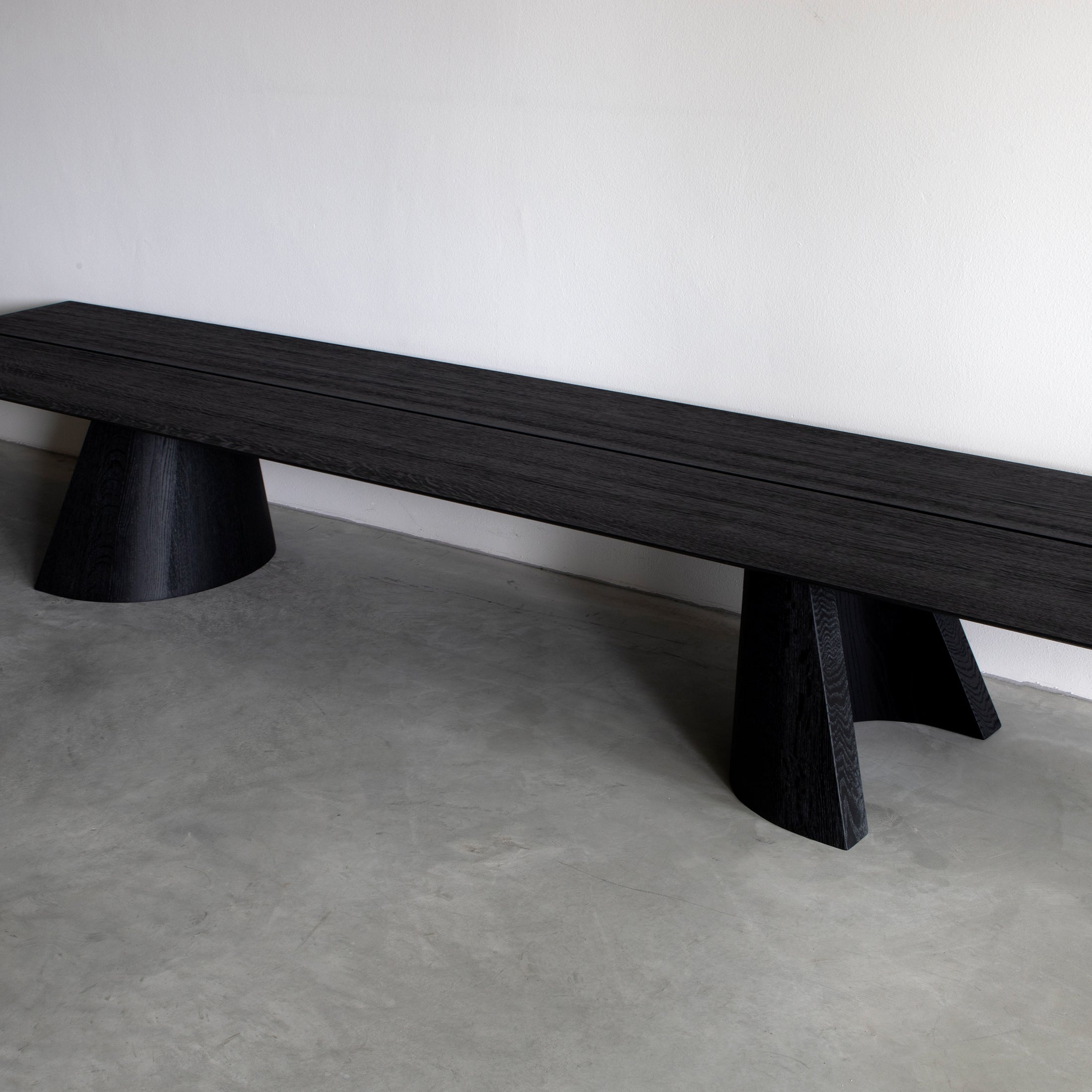 GOT Bench | Van Rossum | Monologuelondon.com