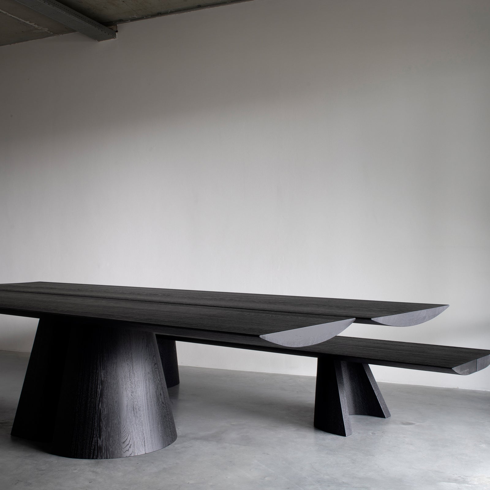 GOT Dining Table One | Van Rossum | Monologuelondon.com